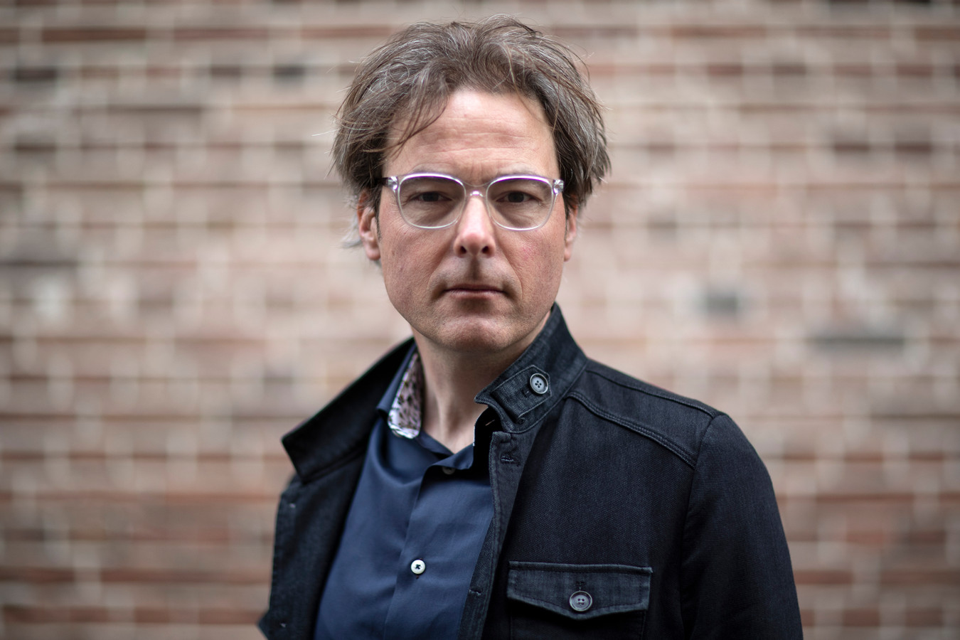 Zutphenaar Bas Steman wil legendarische bordeelbus in wielerwereld ...