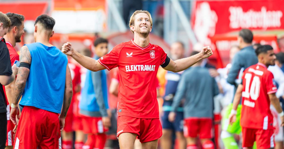 Michel Vlap en Michal Sadílek uitblinkers bij FC Twente in Elftal van de Week, ook PSV en ...