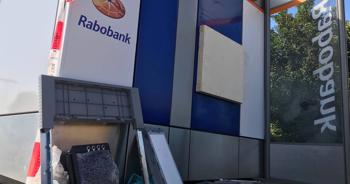 Pinautomaat van de Rabobank opgeblazen in Rossum | Maasdriel | bd.nl
