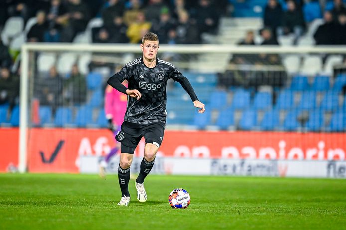 Dies Janse met Oranje nipt onderuit tegen Duitsland | Goes | AD.nl Dies Janse met Oranje nipt onderuit tegen Duitsland | Goes | AD.nl