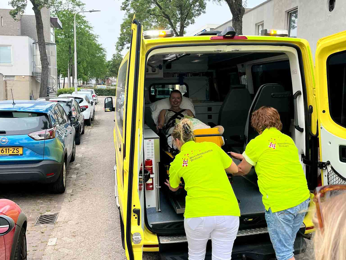 Eva (25) is ongeneeslijk ziek, maar is een grote inspiratiebron voor ...