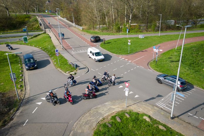 Na tien jaar krijgt de fietser ook op het Arnhemse deel van het ...