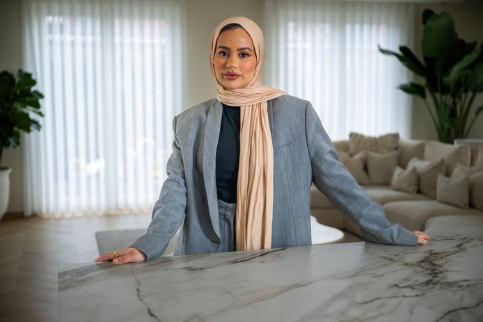 Niet alles is glitter en glamour in het leven van influencer Ruba Zai ...