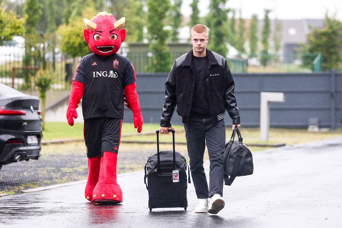 Van Louis Vuitton-vest van meer dan 8.000 euro tot... een t-shirt van ...