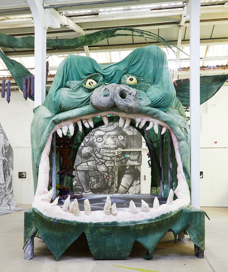 Monster Chetwynd worstelt met het vertalen van haar performance naar ...