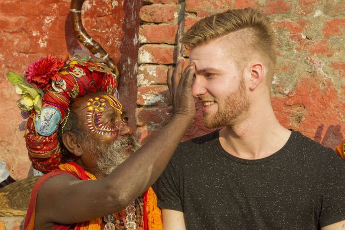 Pascal uit Apeldoorn vlogt in Nepal: ,,Het verveelt gewoon niet ...