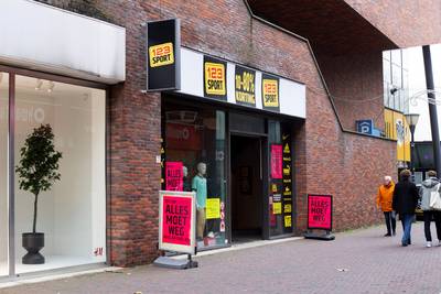 Deze Delftse sportwinkel verhuist naar een kleiner pand om de hoek ...