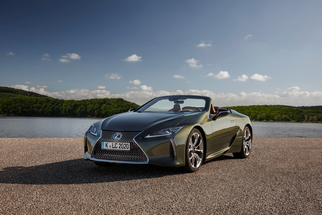 ‘Guilty Pleasure’: rijden met de Lexus LC 500 Convertible | Foto | AD.nl