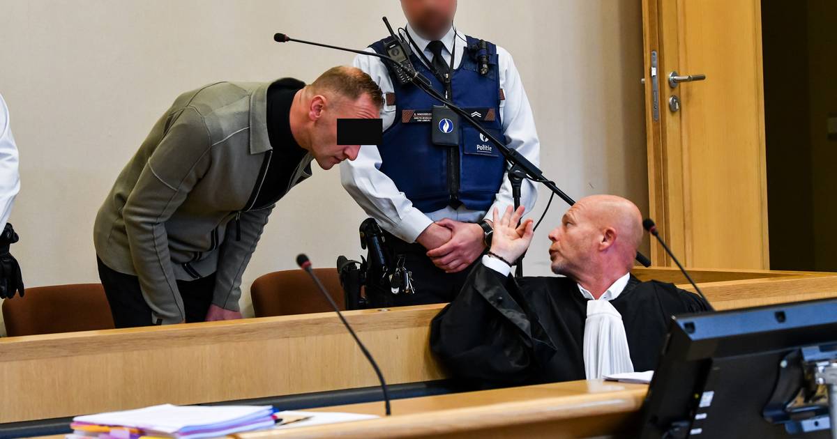 ASSISEN. Agent Amaury Delrez maakte geen schijn van kans na nekschot ...