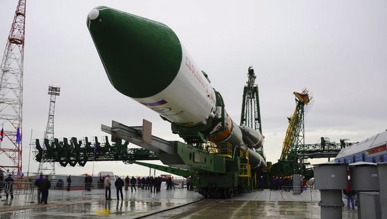Nieuwe tegenslag voor Russische ruimtevaart: raket met satelliet ...