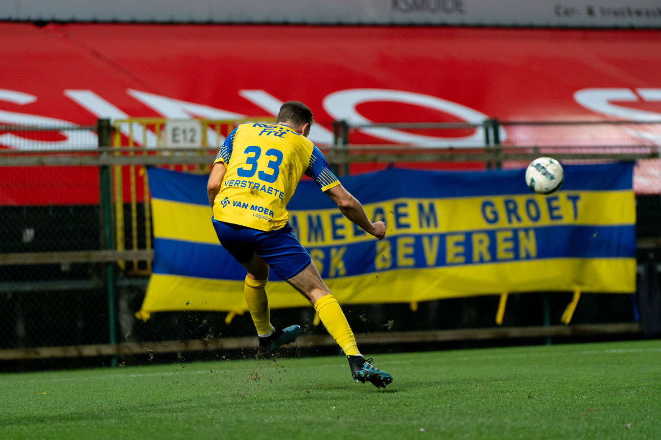 Louis Verstraete, de onmisbare ‘golfbreker' op het middenveld van SK ...