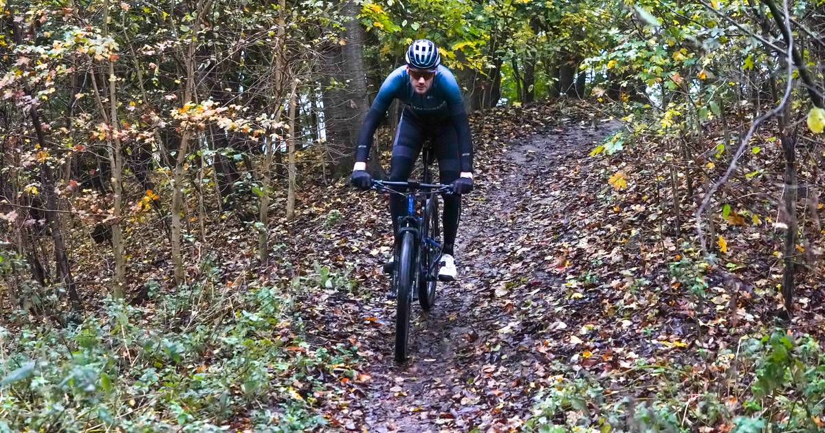 Leef je uit op de mountainbike door de bossen van Wielsbeke en ...
