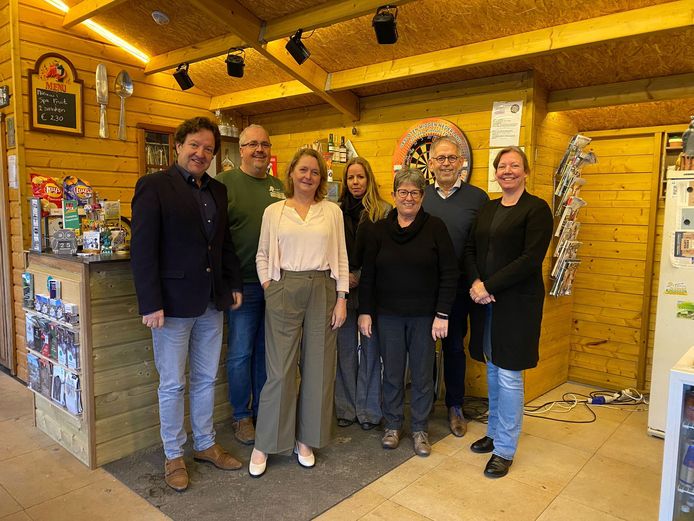 Succesvolle benefietactie Culemborgse ladies en scholieren Vera en ...