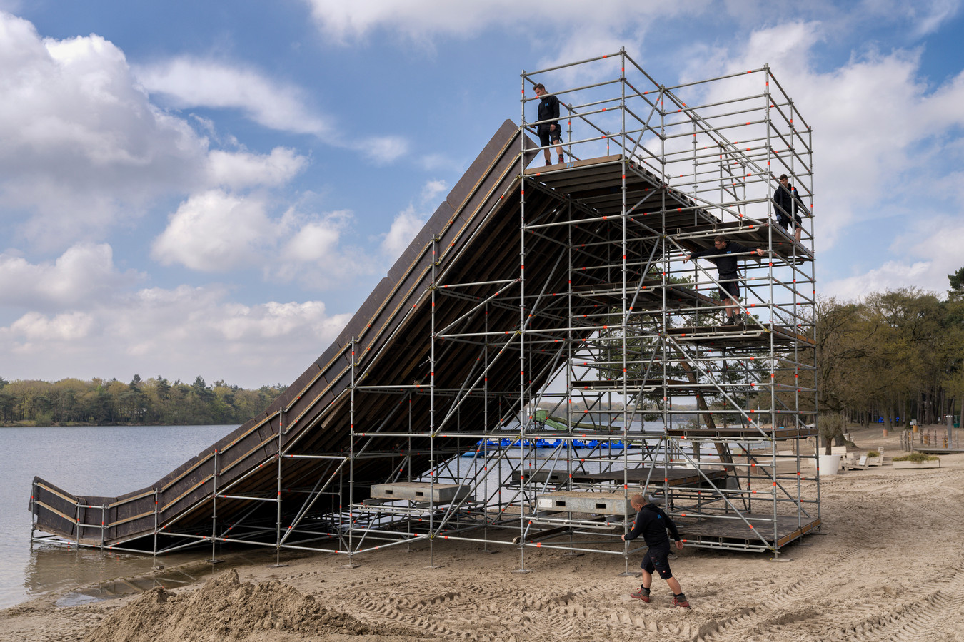 Ontsnappen uit de gevangenis? Dat kan tijdens de eerste editie van de ... Ontsnappen uit de gevangenis? Dat kan tijdens de eerste editie van de ...