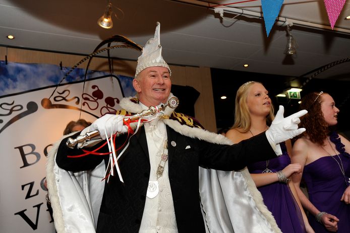 Rinie Boon, decennialang dé fotograaf van Dordt, onverwachts overleden: ‘Rinie wist overal van ...