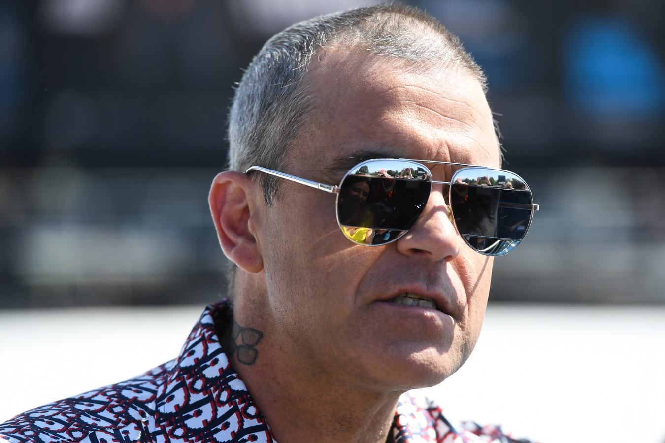 Robbie Williams kan niemand vinden om hem te spelen in film | Foto | bd.nl