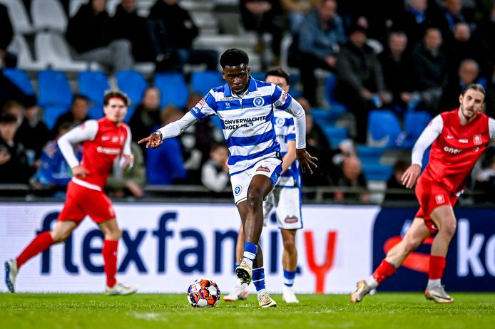 De Graafschap verhuurt Othniël Raterink aan Bayer 04 Leverkusen | Sport ...