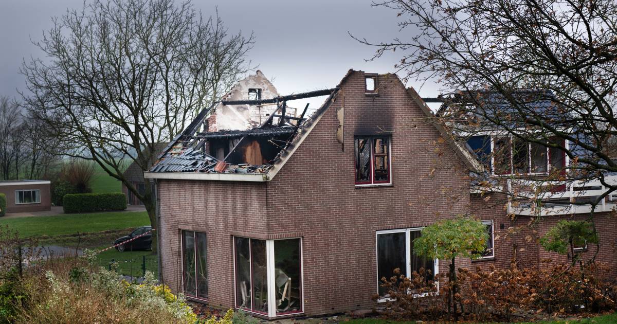 Culemborgse woning is een grote ravage na hevige brand: ‘Ze konden nog ...