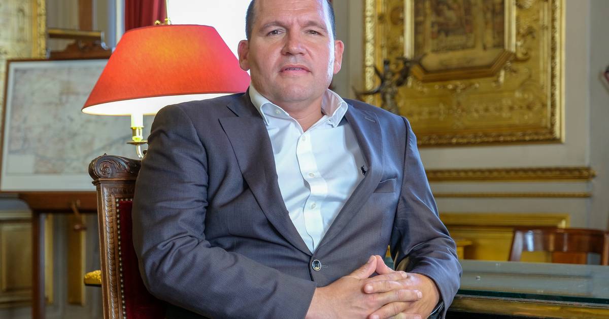 Burgemeester Philippe Close wil ook na La Boum 2 van geen andere aanpak ...