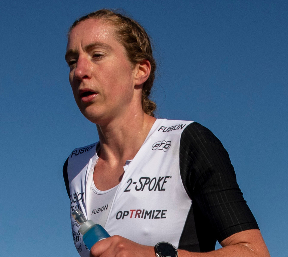 Geen nieuwe wereldtitel triatlon voor Sarissa de Vries, bronzen plak in ...