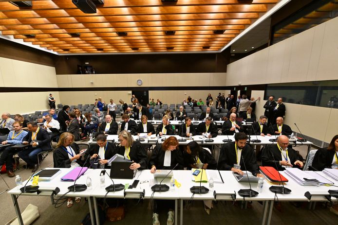 Proces aanslagen in Brussel: Kamer van Inbeschuldigingstelling laat ...