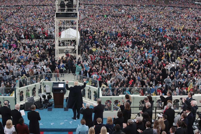 De inauguratie van Trump in 'gigapixel-beeld': onbewogen Hillary ...