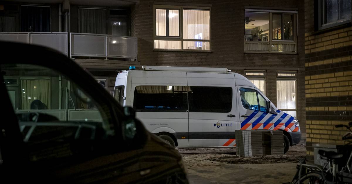 Overleden vrouw gevonden in woning Rotterdam-Noord, man aangehouden ...