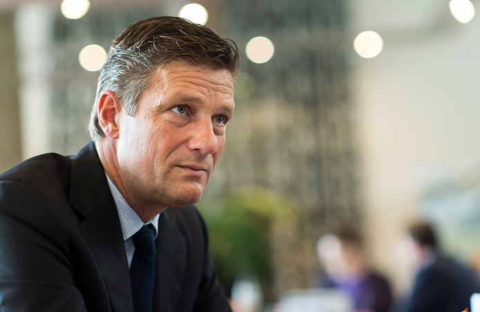 Philips-man Henk Valk topkandidaat om NAC-directeur te worden | NAC ...