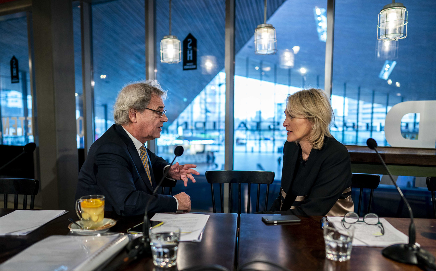 Marjan Rintel volgt Roger van Boxtel op als topbestuurder NS | Foto | AD.nl