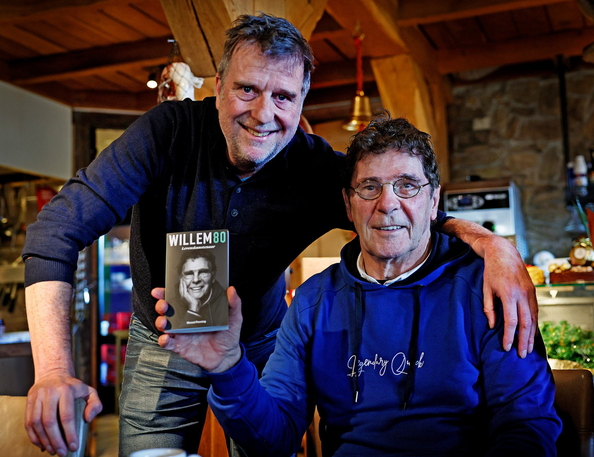 Van Hanegem vindt boek ‘Willem 80’ mooi, maar hij gaat het zelf niet ...