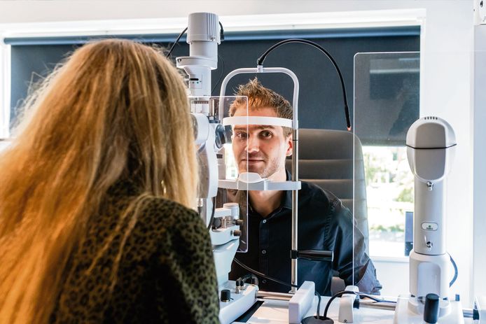 Multifocale lenzen: Zonder bril alles zien! | Branded | AD.nl