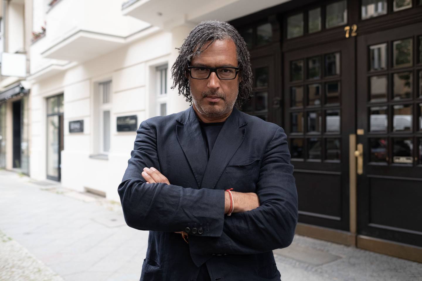 A House Through Time: Two Cities at War - BBC Two - dinsdag 06 januari ...