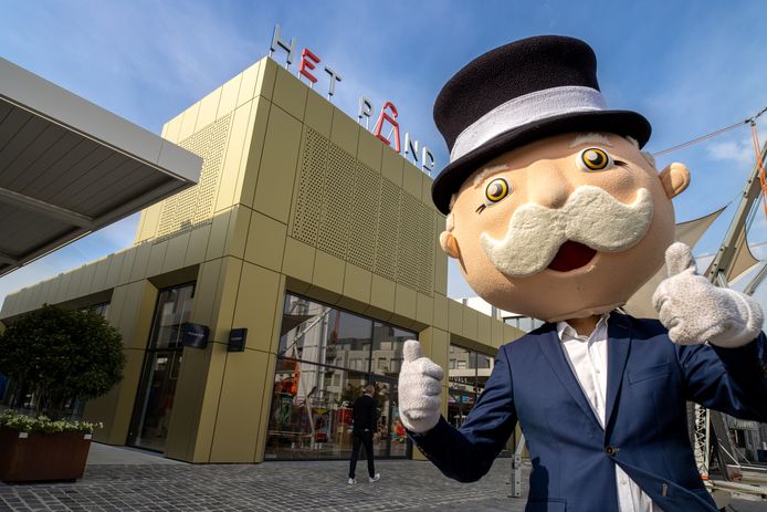 Waregem krijgt eigen Monopoly-bord: “Voortaan kan je CC De Schakel of ...