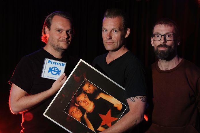 Populaire Dordtse punkrockband BluefisH komt nog één keer samen voor ...
