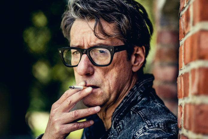 “Ja, ik heb gefaald.” Herman Brusselmans is opnieuw gezwicht voor ...