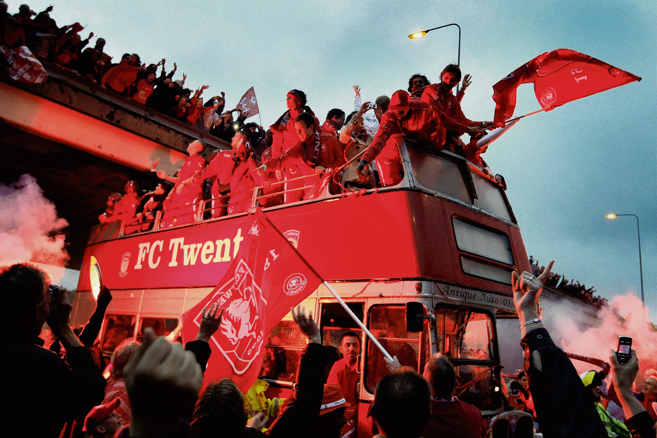 De bijrollen van Makaay en Pothuizen op de dag dat Twente kampioen werd ...