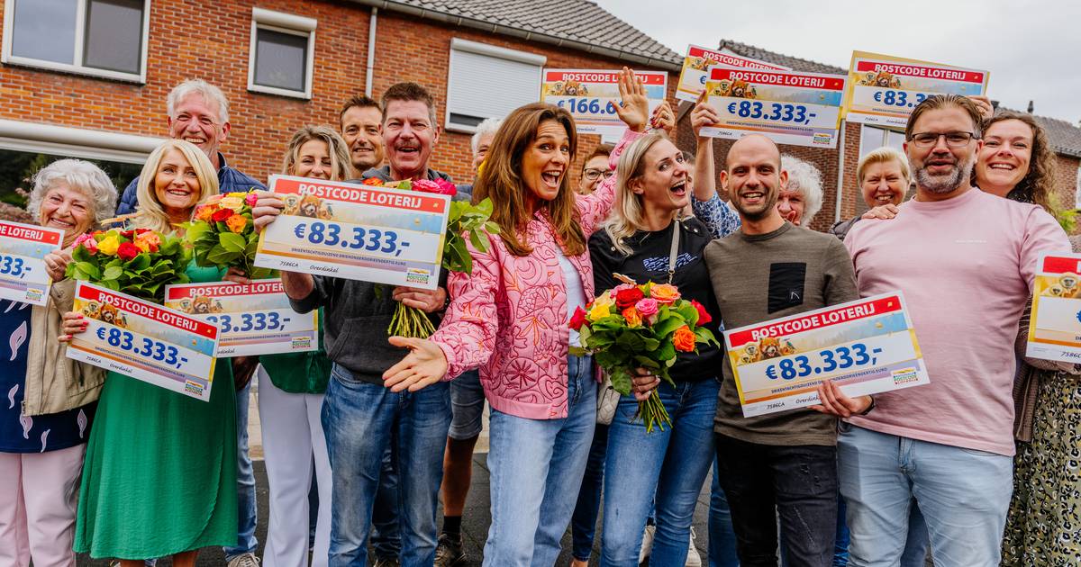 Kleinste straat in Overdinkel wint grote geldprijs: ‘Ik geef een extra ...