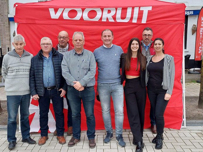 Vooruit Oudenburg stelt vernieuwd bestuur voor | Oudenburg | hln.be