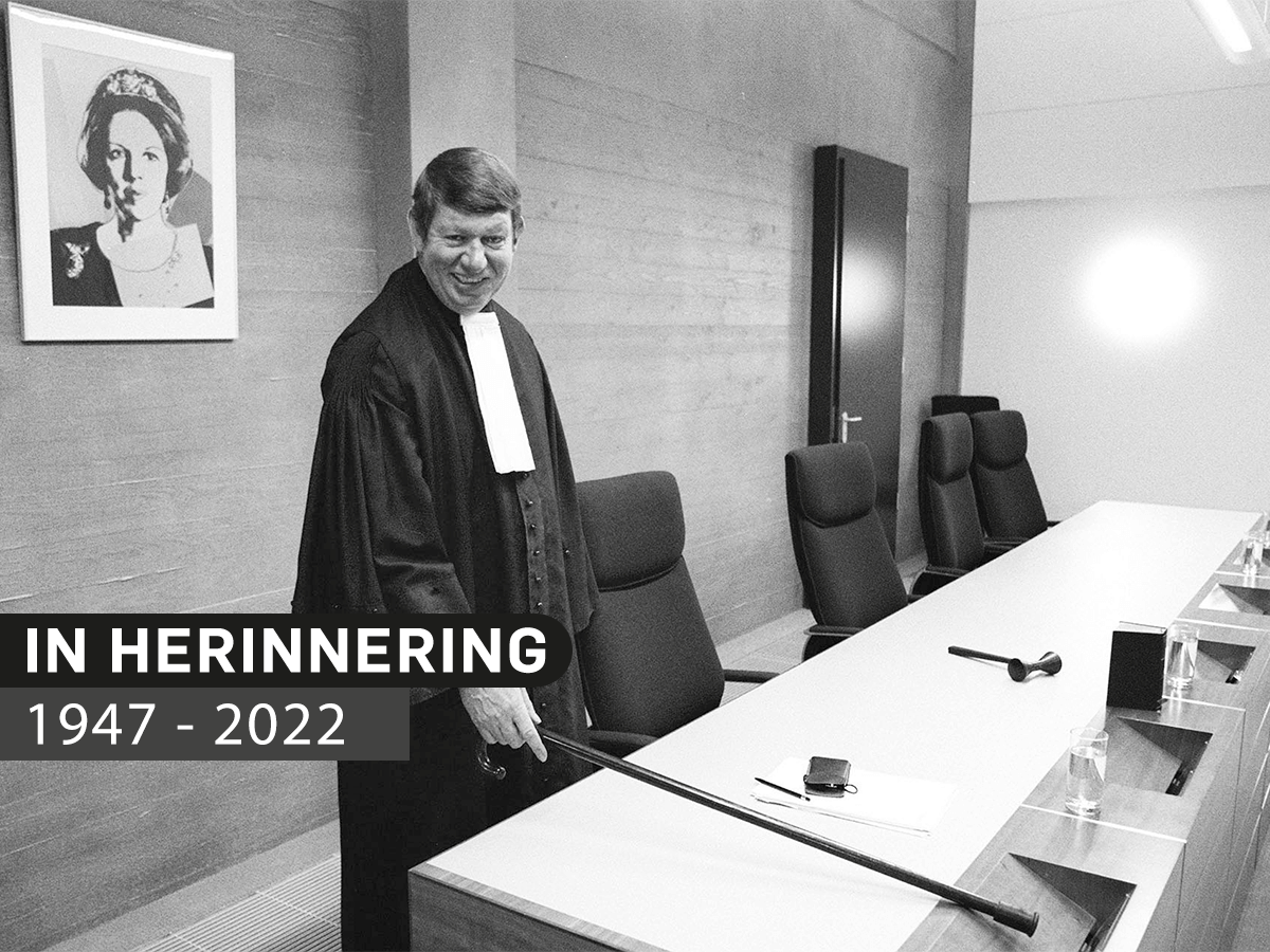 Rechter Vogel sprak voetbalfan vrij na ‘handigheidje’ met hamer | Foto ...