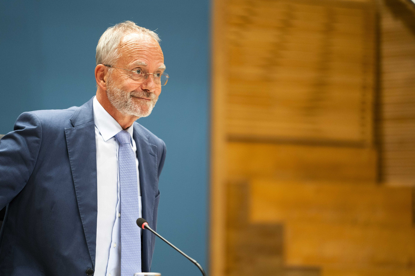 Oud-minister Henk Kamp voelde zich misleid over hoge gaswinning in ...