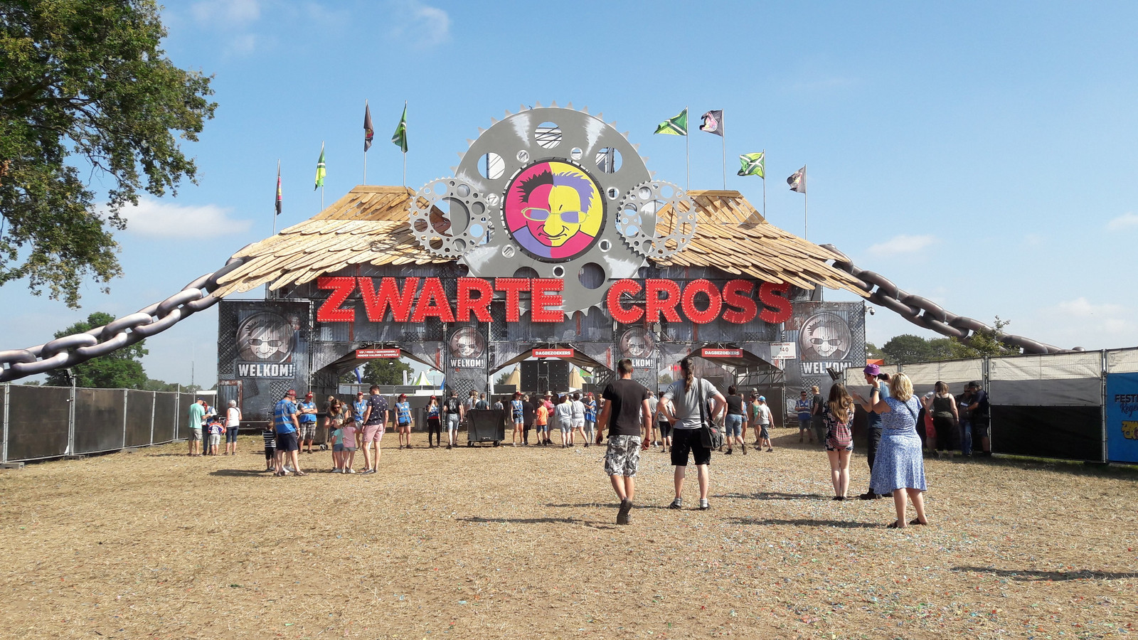 Dag 3 Zwarte Cross begonnen: dit kun je verwachten | Foto | gelderlander.nl