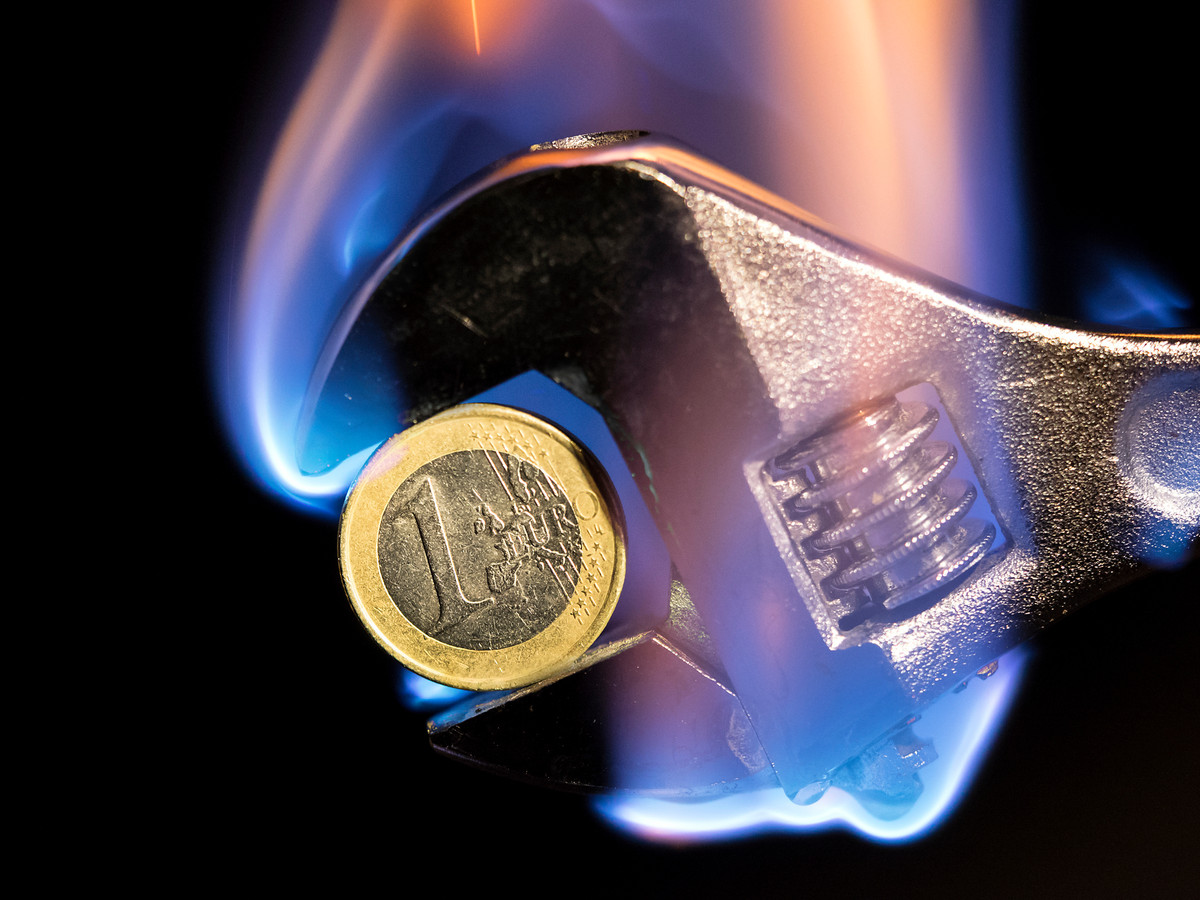 Stroom helft goedkoper dan vorige week en gasprijs daalt fors: hoe ga ... Stroom helft goedkoper dan vorige week en gasprijs daalt fors: hoe ga ...