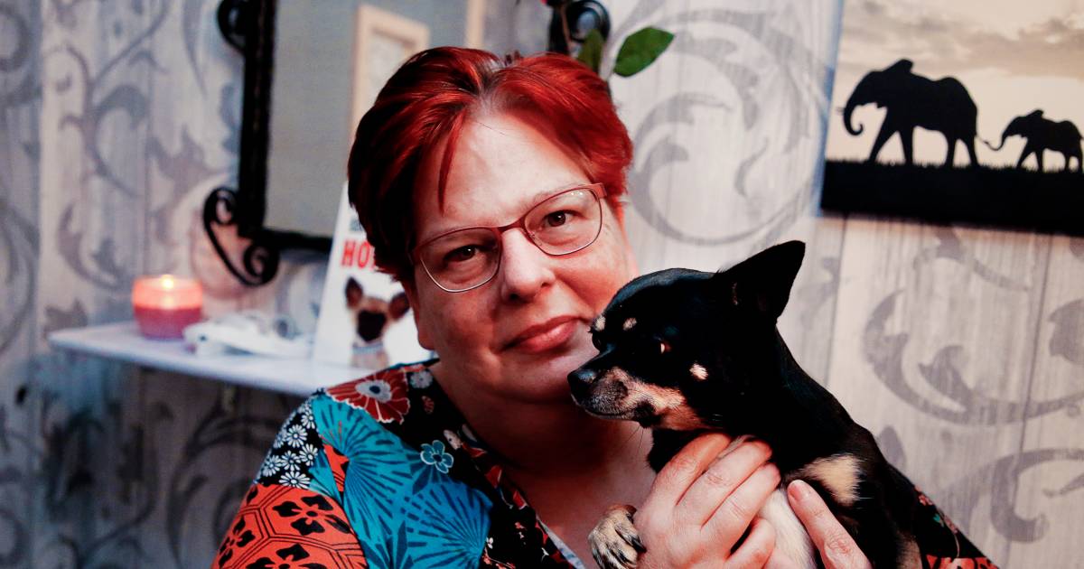 Wilma (51) kan nét rondkomen, maar heeft wel een hond: ‘Zonder Angel ...