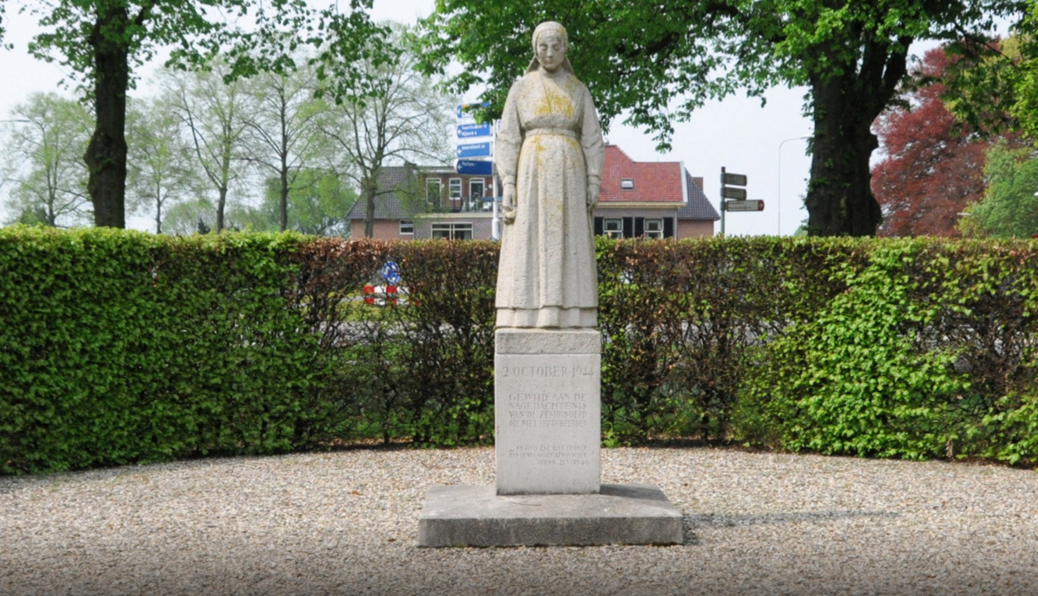 Putten herdenkt razzia en steunt Kamp Amersfoort | Foto | AD.nl