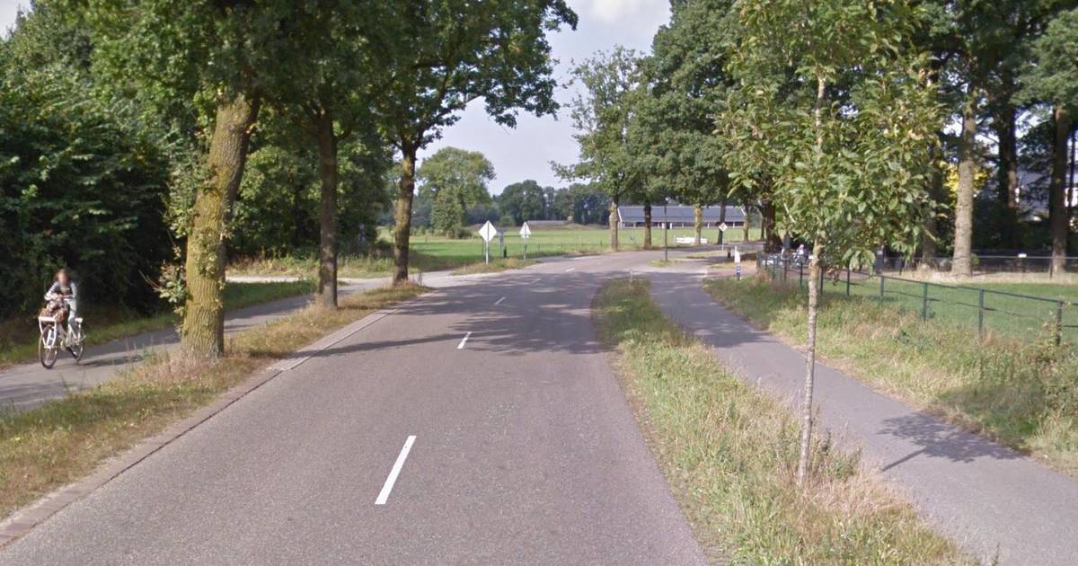 Nieuw fietspad Renswoude hobbelig en vol plassen | Amersfoort | AD.nl