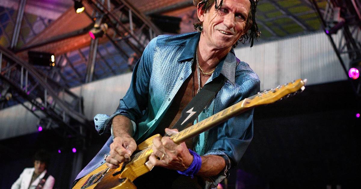 Gitaar die Keith Richards zelf beschilderde te zien in Groninger Museum ...