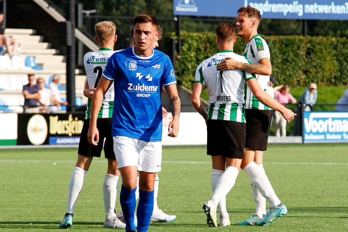 SC Genemuiden maakt meteen indruk in derde divisie: ‘Je wil de eerste ...