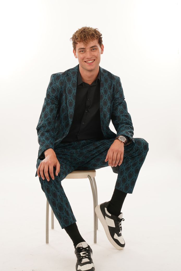 Een model in New York, shopverslaafde of basketbalspeler die drumt in ...