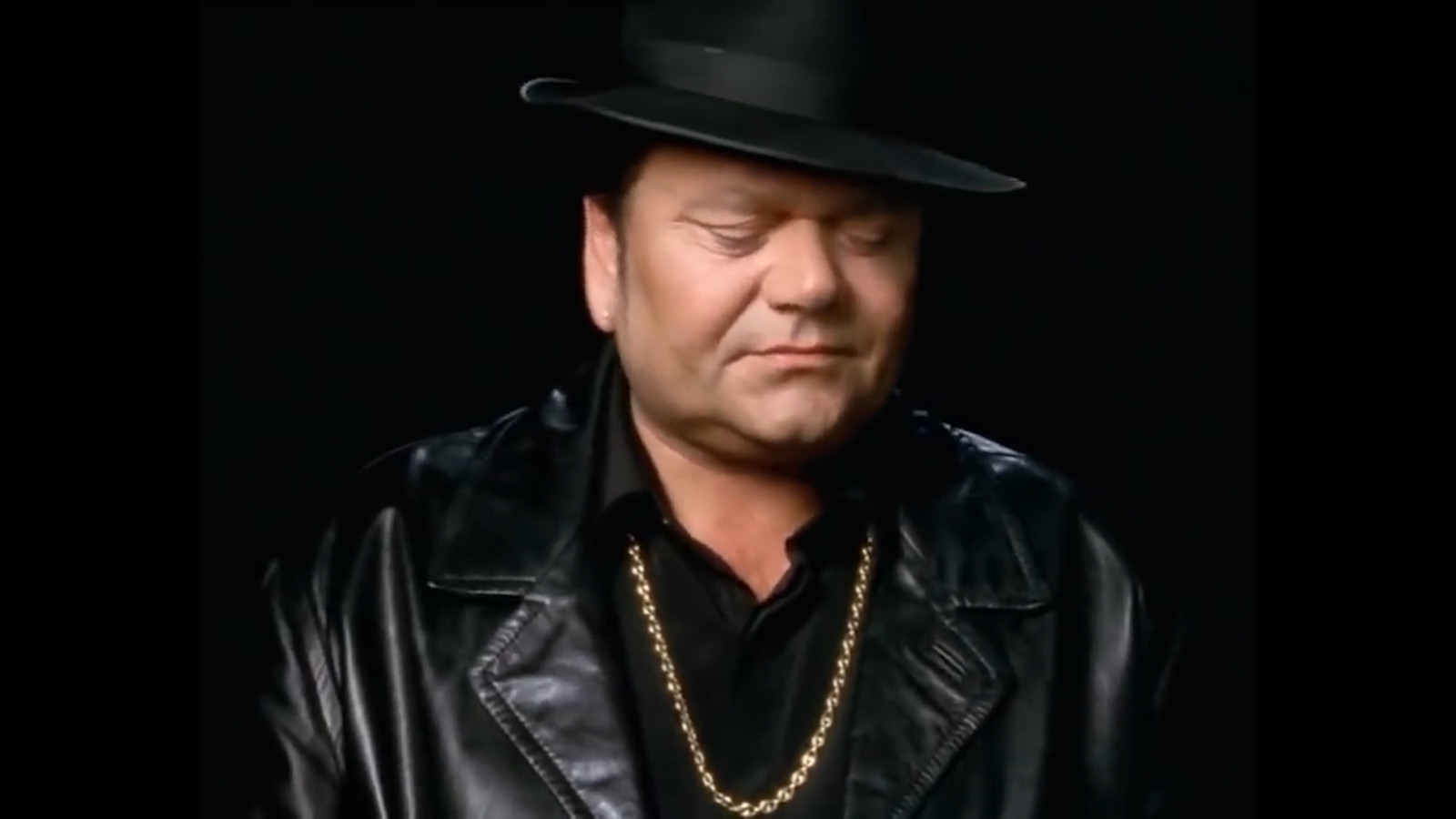 ‘Vergeten’ foto André Hazes senior is nieuwe hype onder fans | Foto ...