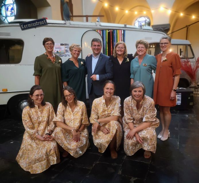 Markant Roeselare-Beveren sluit met jubileumfeestje Kerk 33 af | Roeselare | hln.be